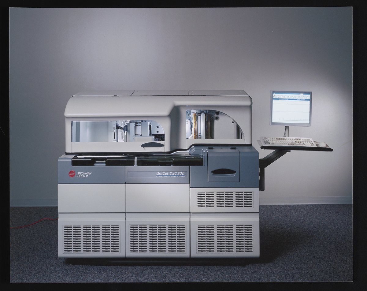 UniCel DxC 800 Synchron Clinical System - Science History Institute ...