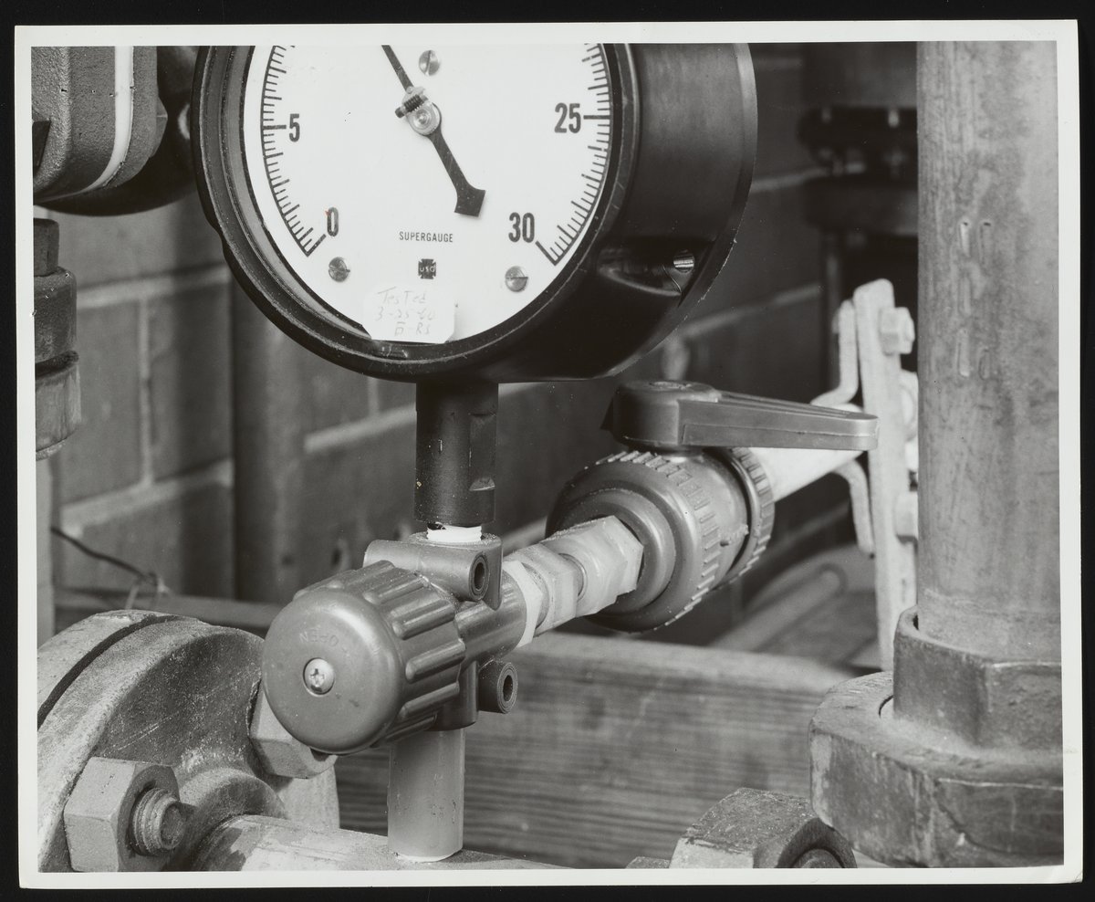 Penton valves and pipes at Hercules Parlin plant - Science History ...