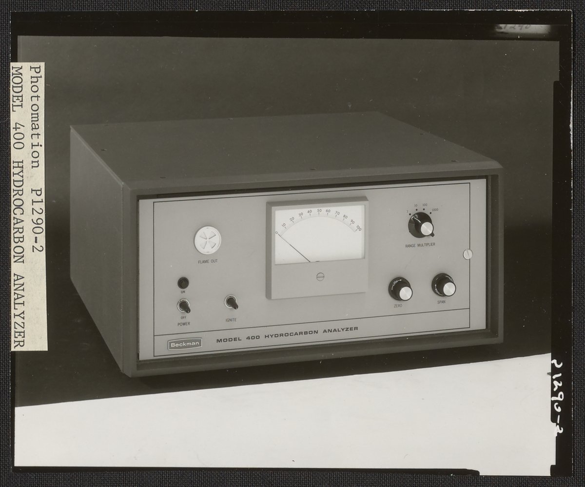 Beckman Model 400 Hydrocarbon Analyzer - Science History Institute ...