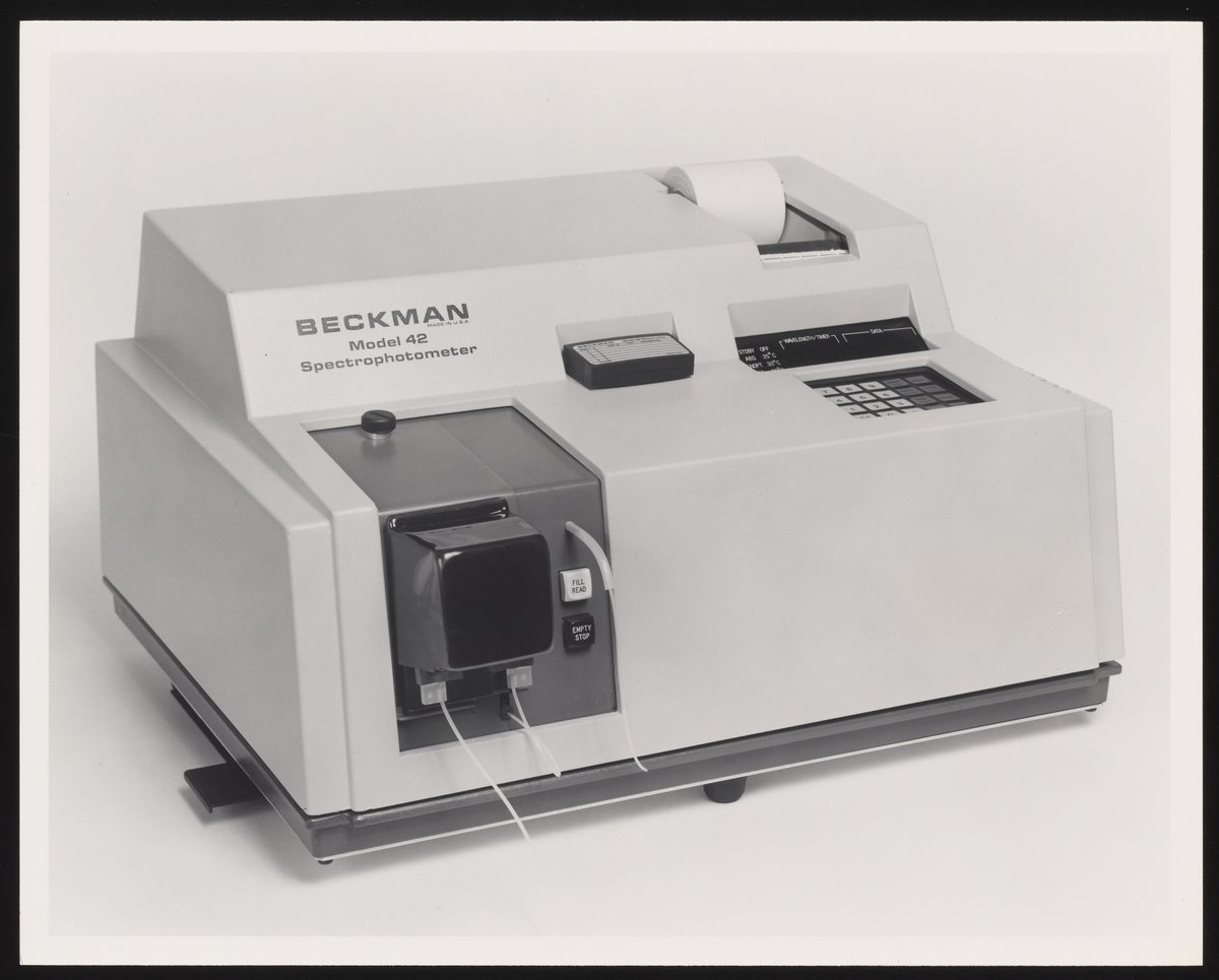 Beckman Model 42 Spectrophotometer - Science History Institute Digital ...