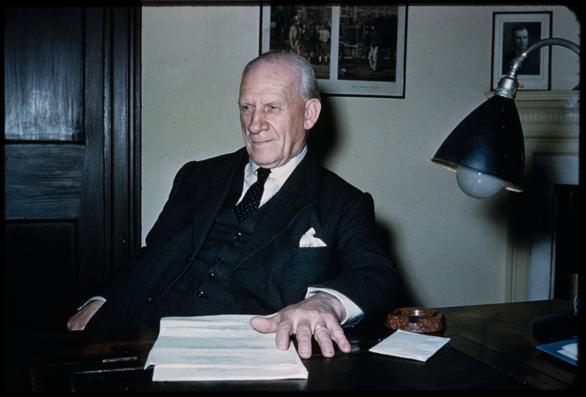 Sir Robert Robinson in office at Oxford - Science History Institute ...
