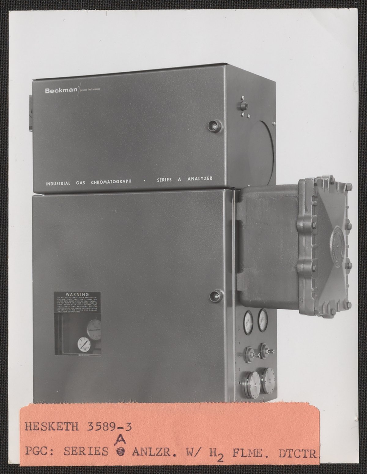 Beckman Industrial Gas Chromatograph, Series C Analyzer with H2 Flame ...