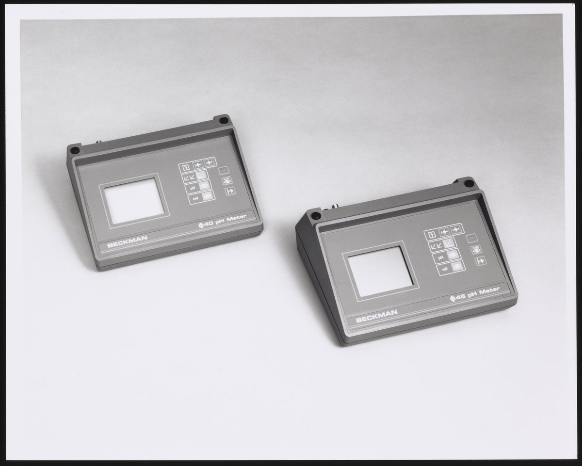 Beckman Model Φ40 & Φ45 pH Meters - Science History Institute Digital ...