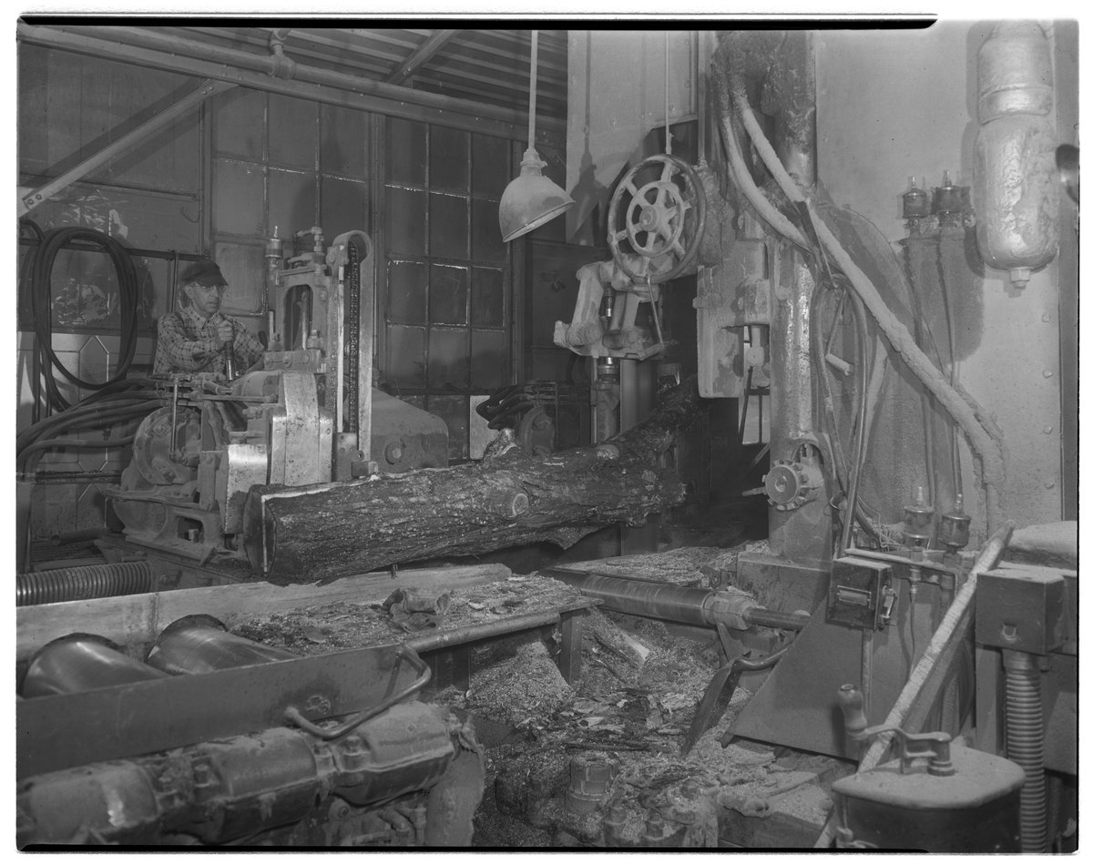 Sawmill at Cliffs Dow plant in Marquette, Michigan - Science History ...