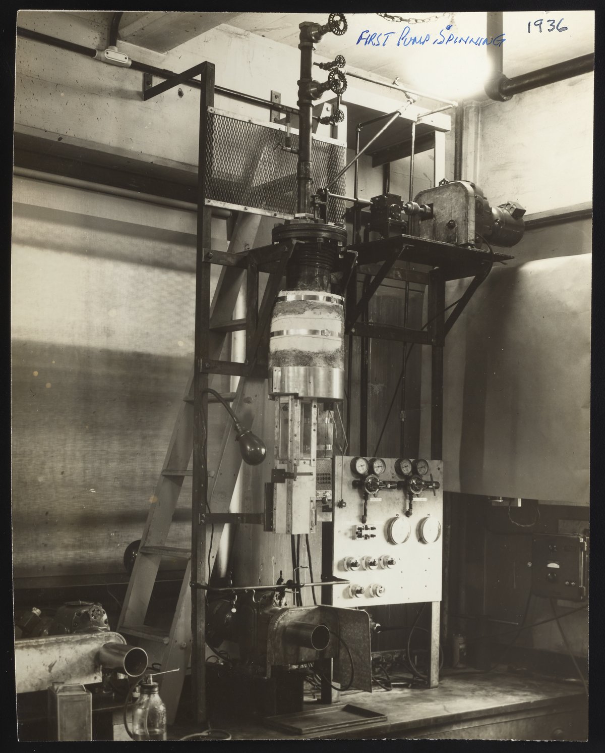 First continuous spinning machine - Science History Institute Digital ...