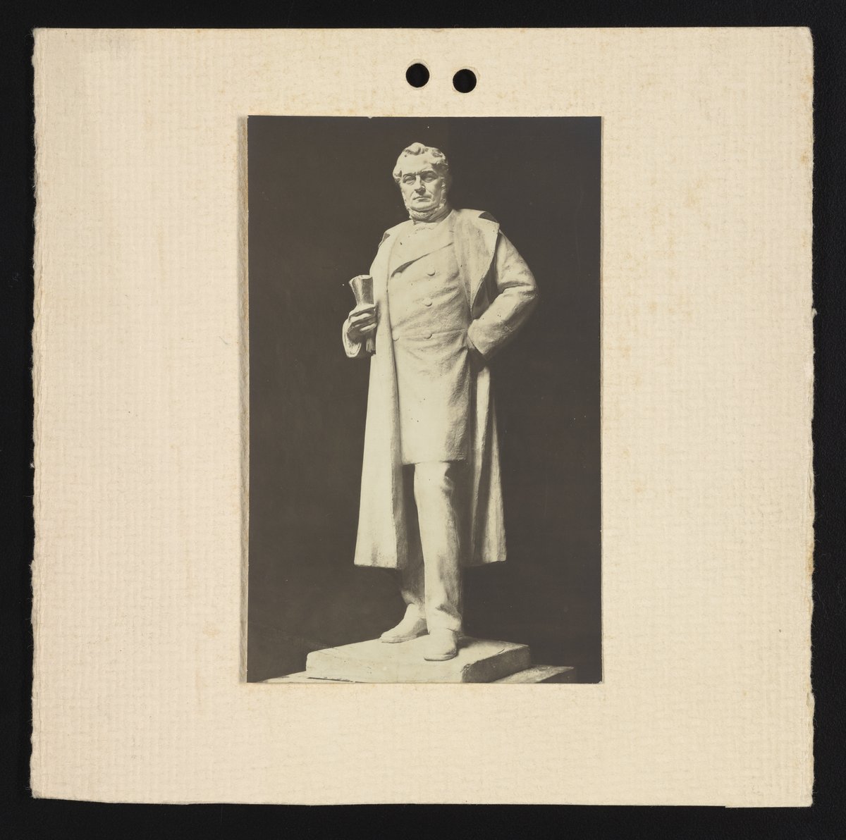 Monument of Robert Bunsen - Science History Institute Digital Collections