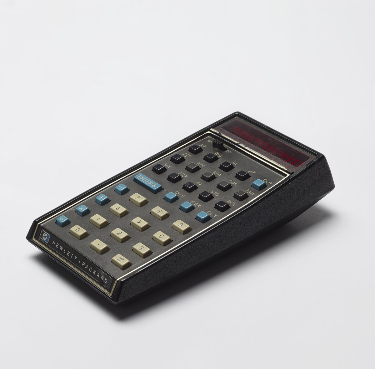 Hewlett-Packard Model 35 Calculator with case - Science History ...