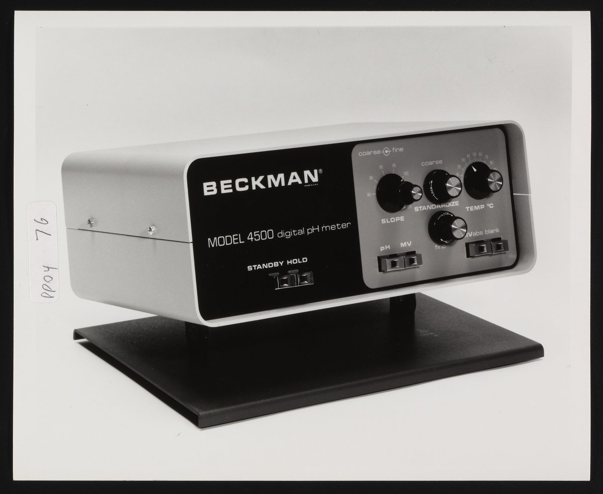 Beckman Model 4500 Digital pH Meter - Science History Institute Digital ...