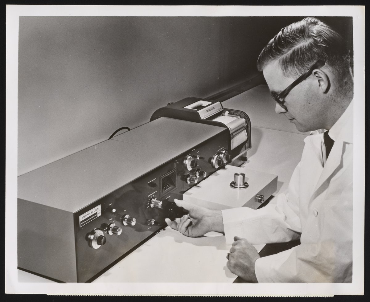 Perkin-Elmer Model DSC-1 Differential Scanning Calorimeter - Science ...