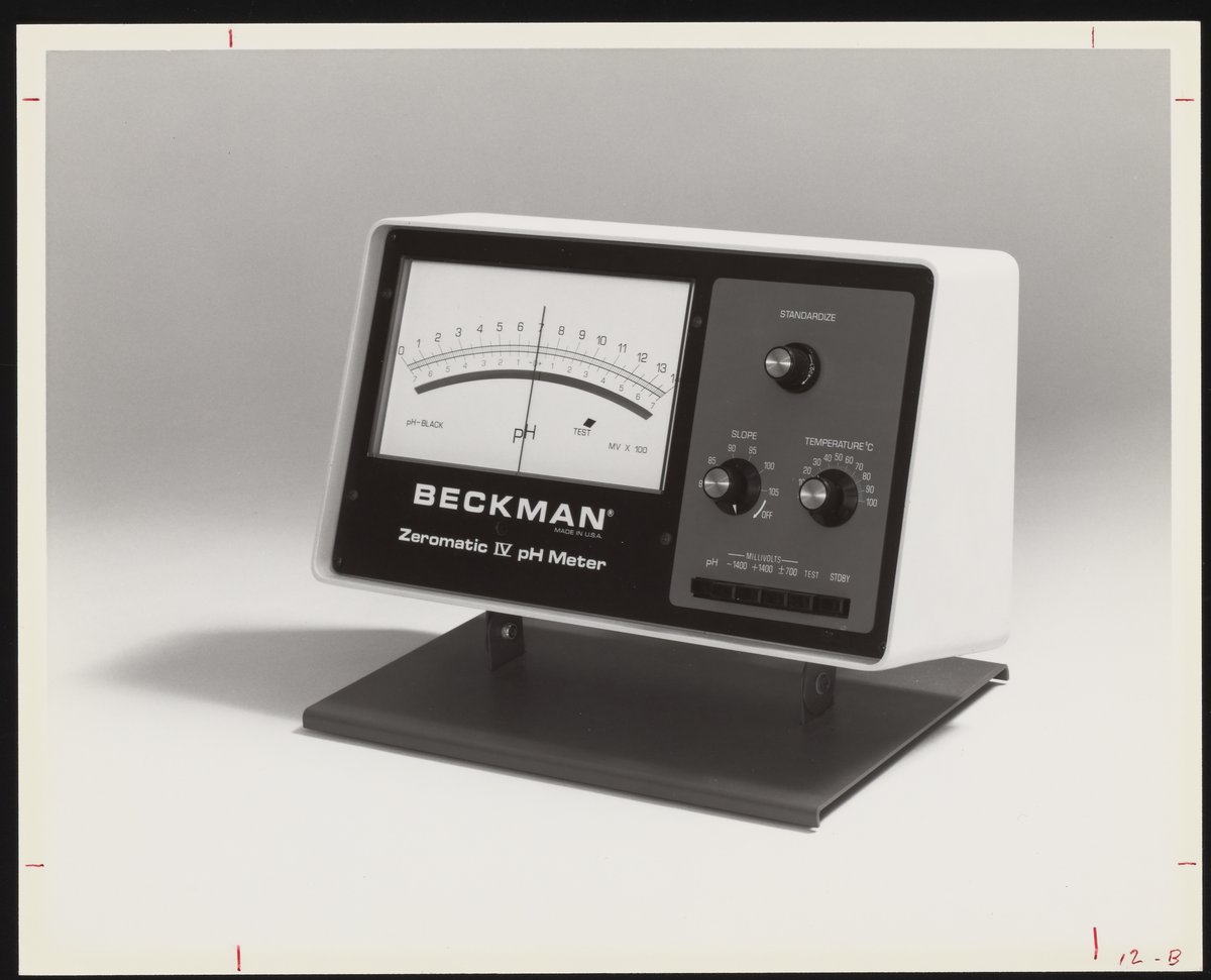 Beckman Zeromatic IV pH Meter - Science History Institute Digital ...