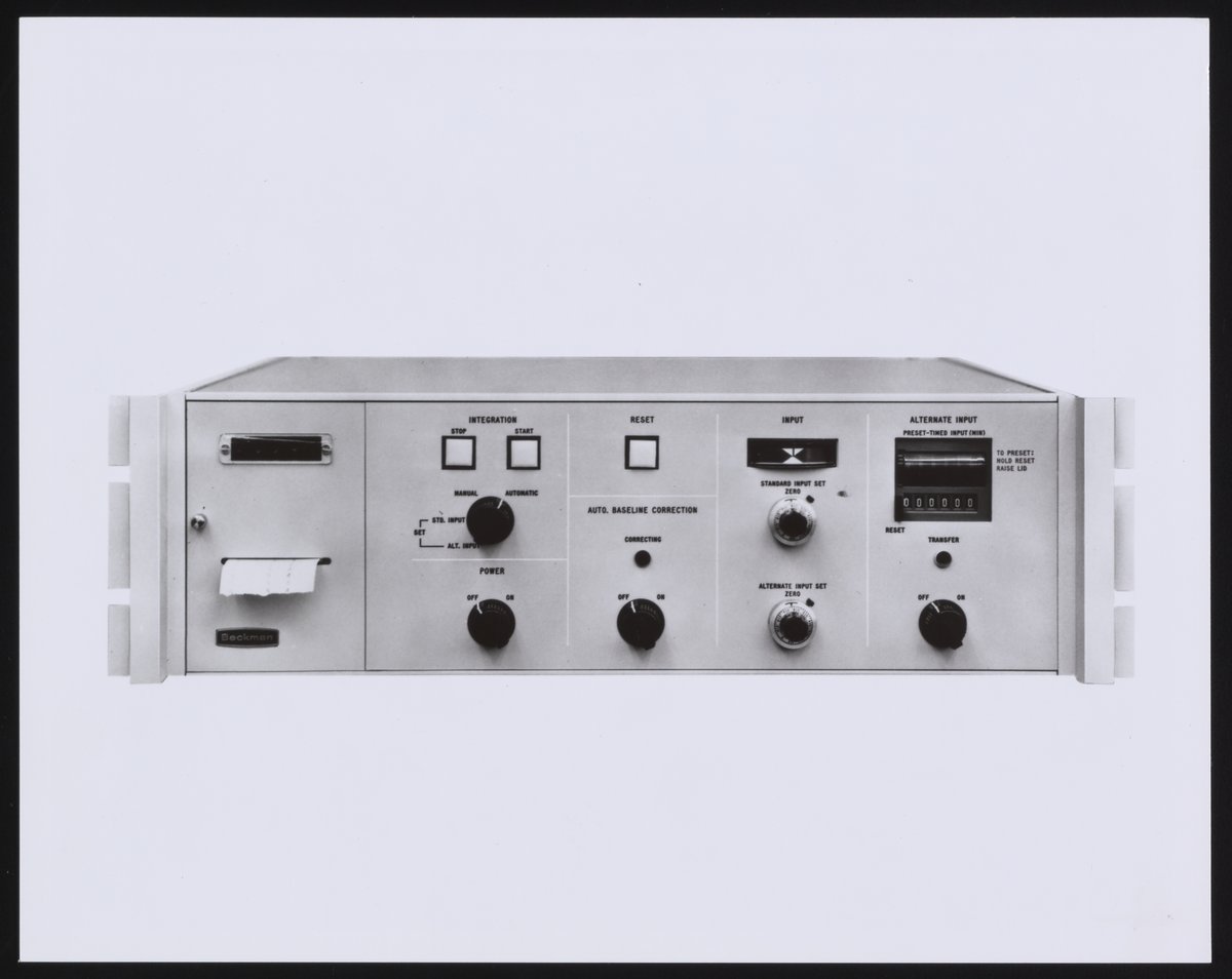 Beckman Model 125 Digital Integrator - Science History Institute ...