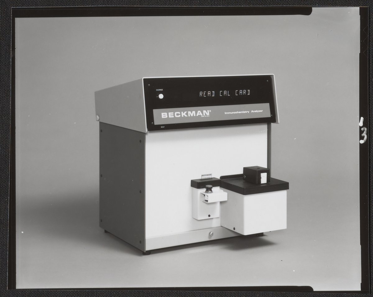 Beckman Immunochemistry Analyzer - Science History Institute Digital ...