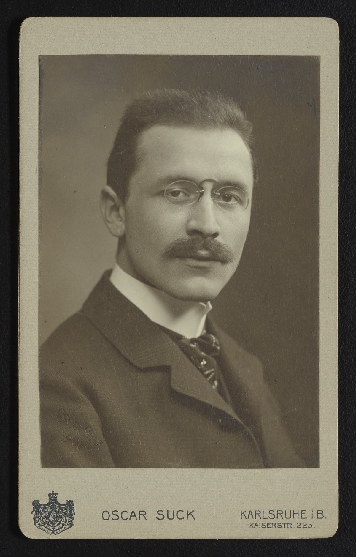 Portrait of Ernst Stern - Science History Institute Digital Collections