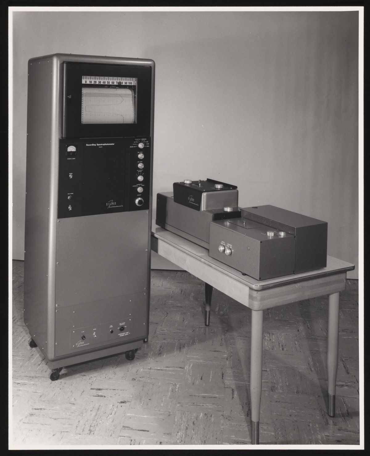 Beckman Model DK-1 Recording Spectrophotometer - Science History ...