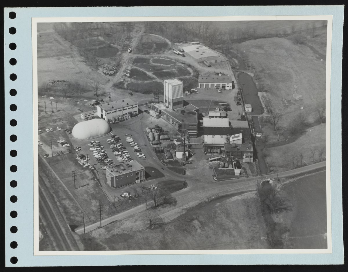 Aerial view of Whitmoyer Laboratories facility - Science History ...
