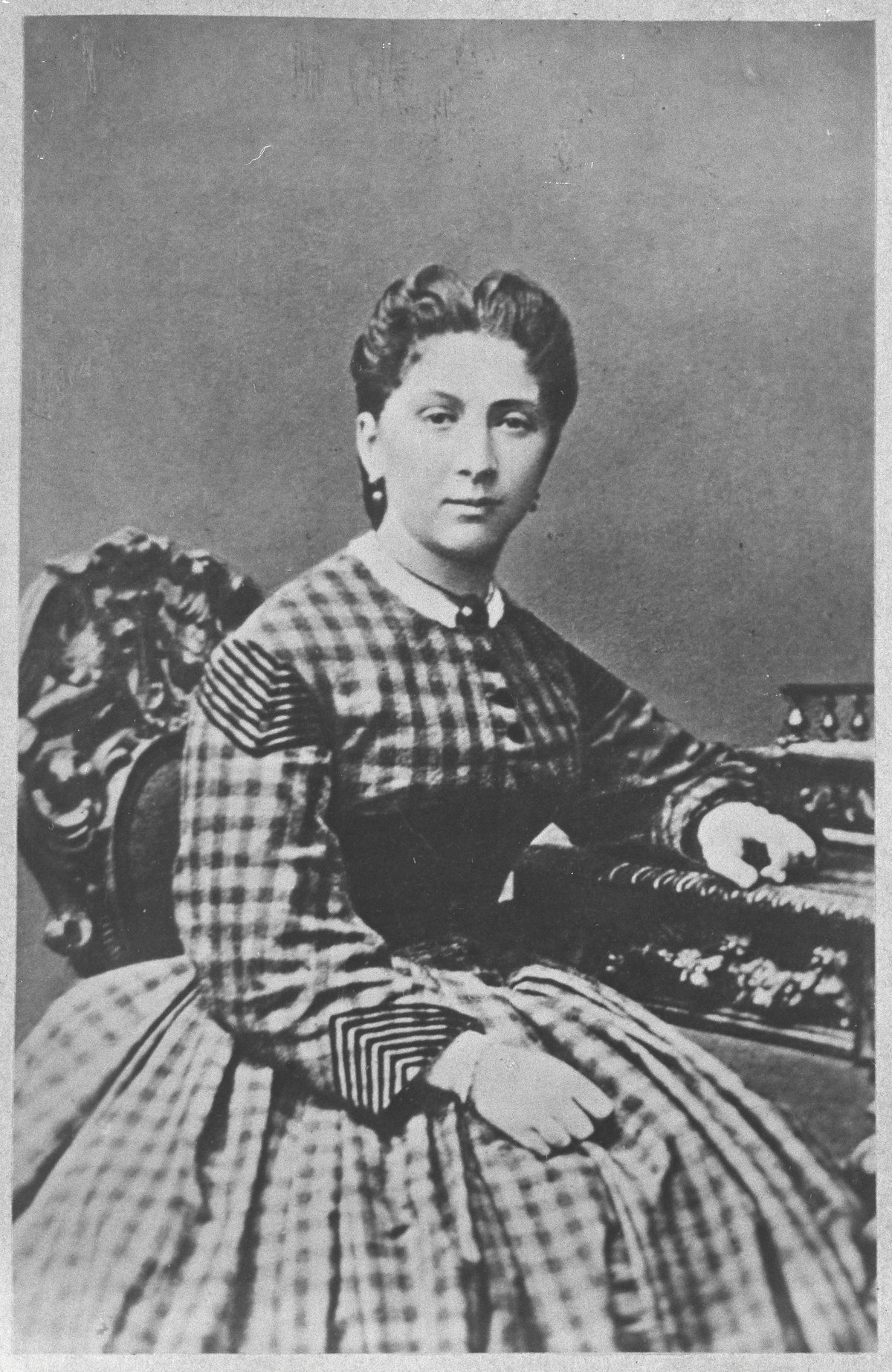 Photograph of Paula Haber - Science History Institute Digital Collections