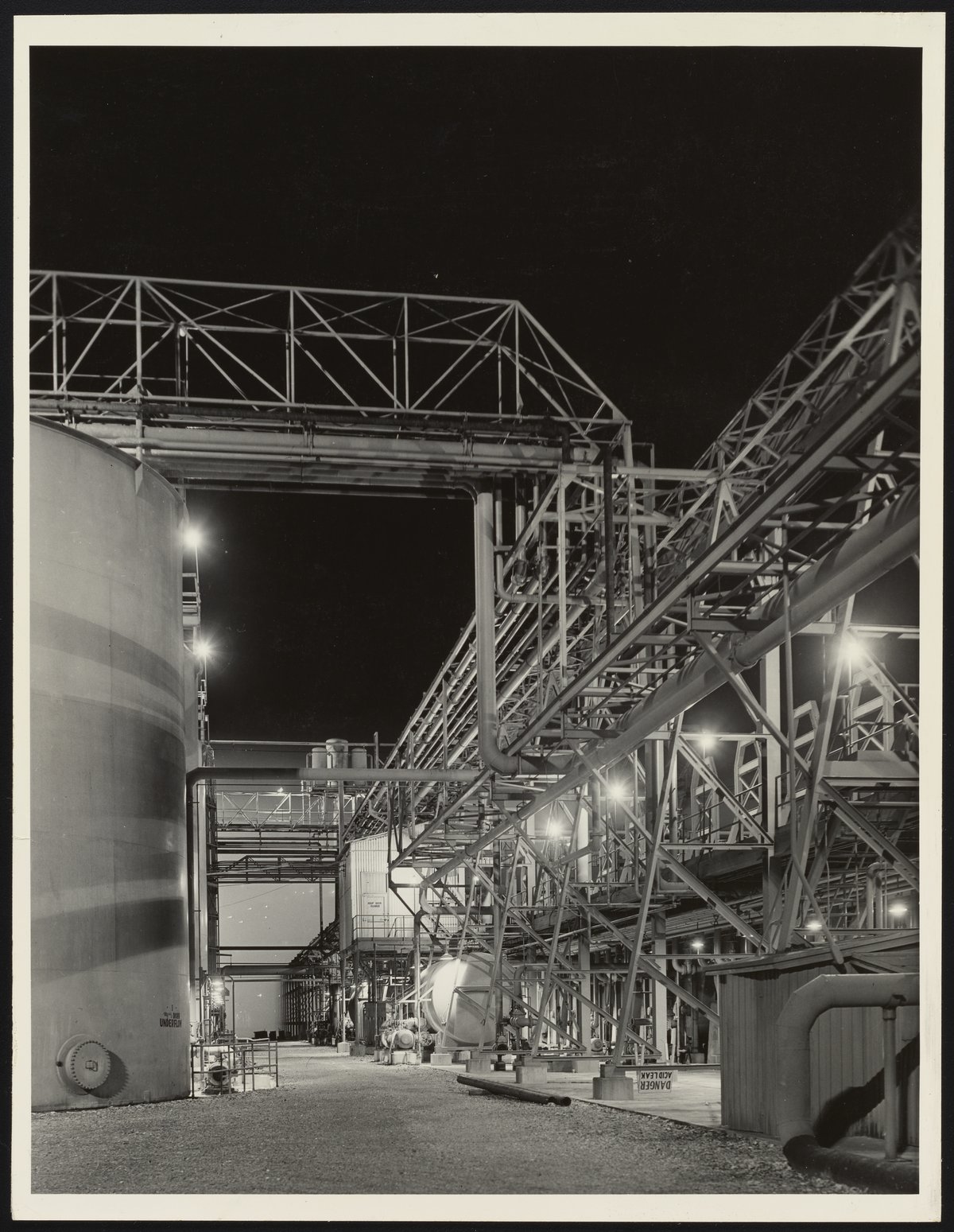 Dow Chemical Company plant in Freeport, Texas - Science History ...
