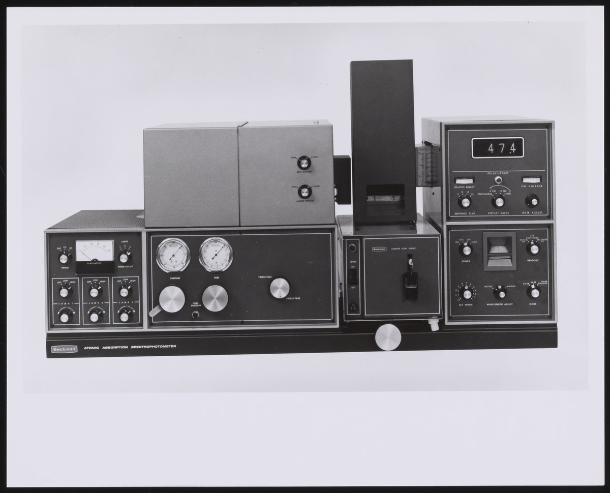 Beckman Model 444 Atomic Absorption Spectrophotometer - Science History ...