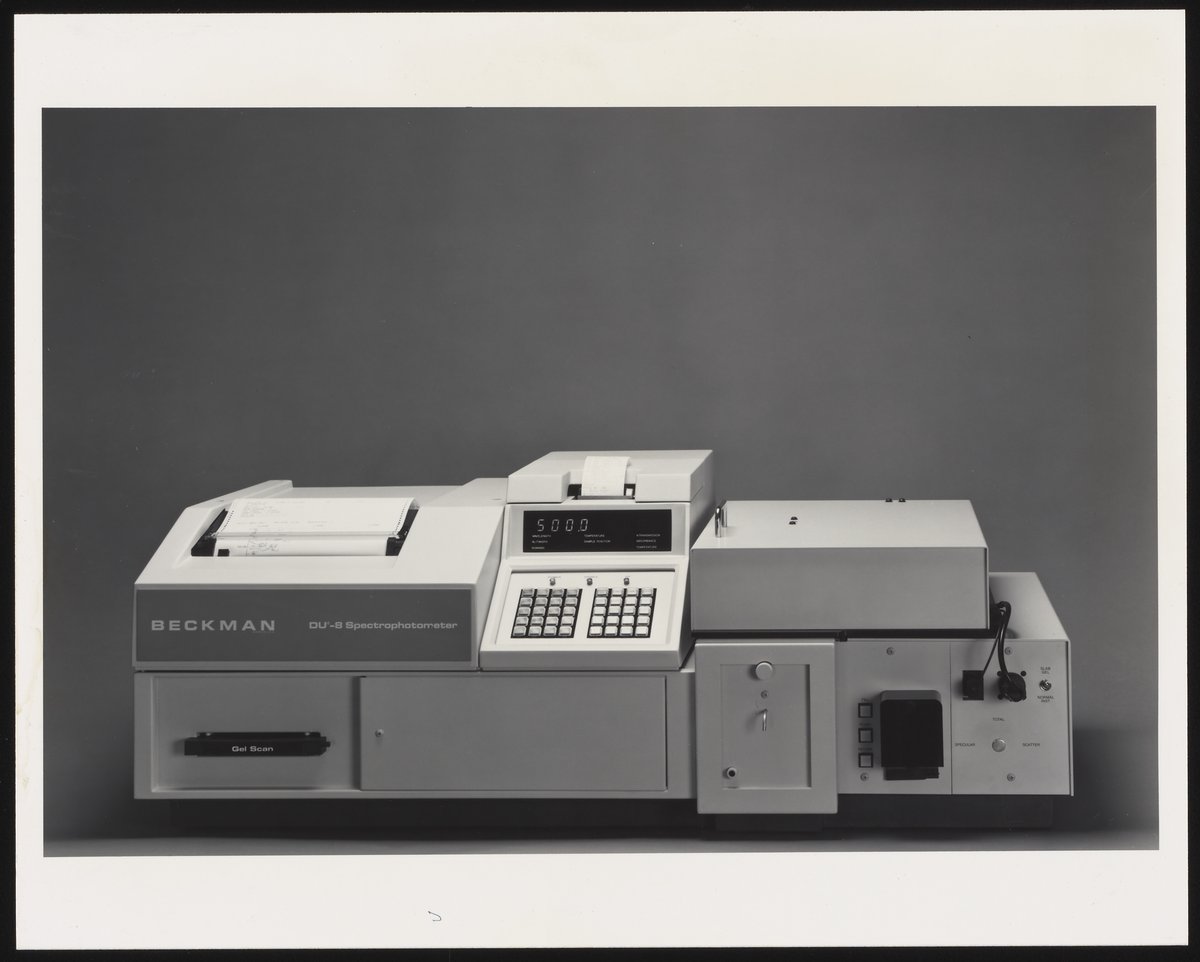 Beckman DU Spectrophotometer - Science History Institute Digital ...