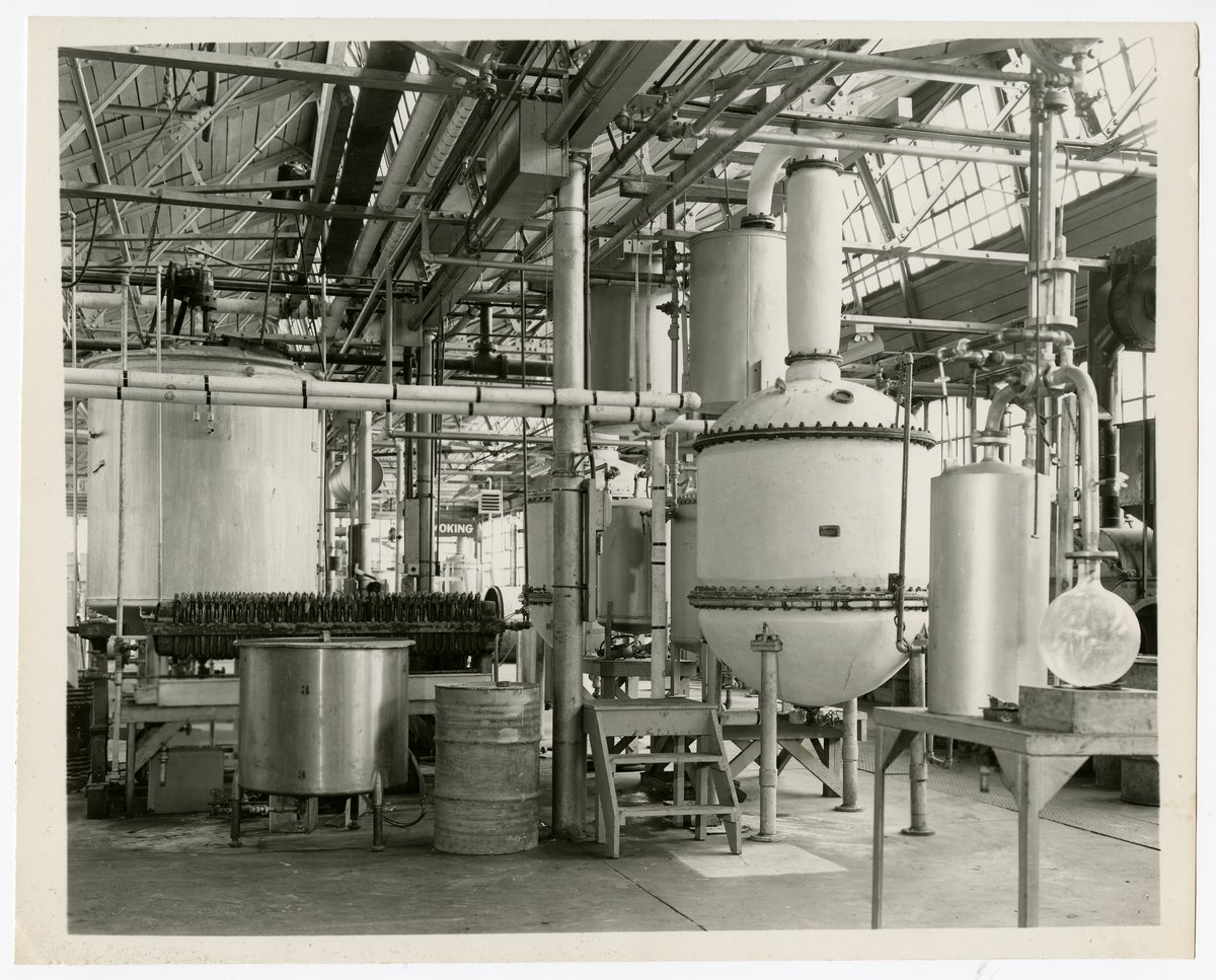 Vacuum Still - Science History Institute Digital Collections
