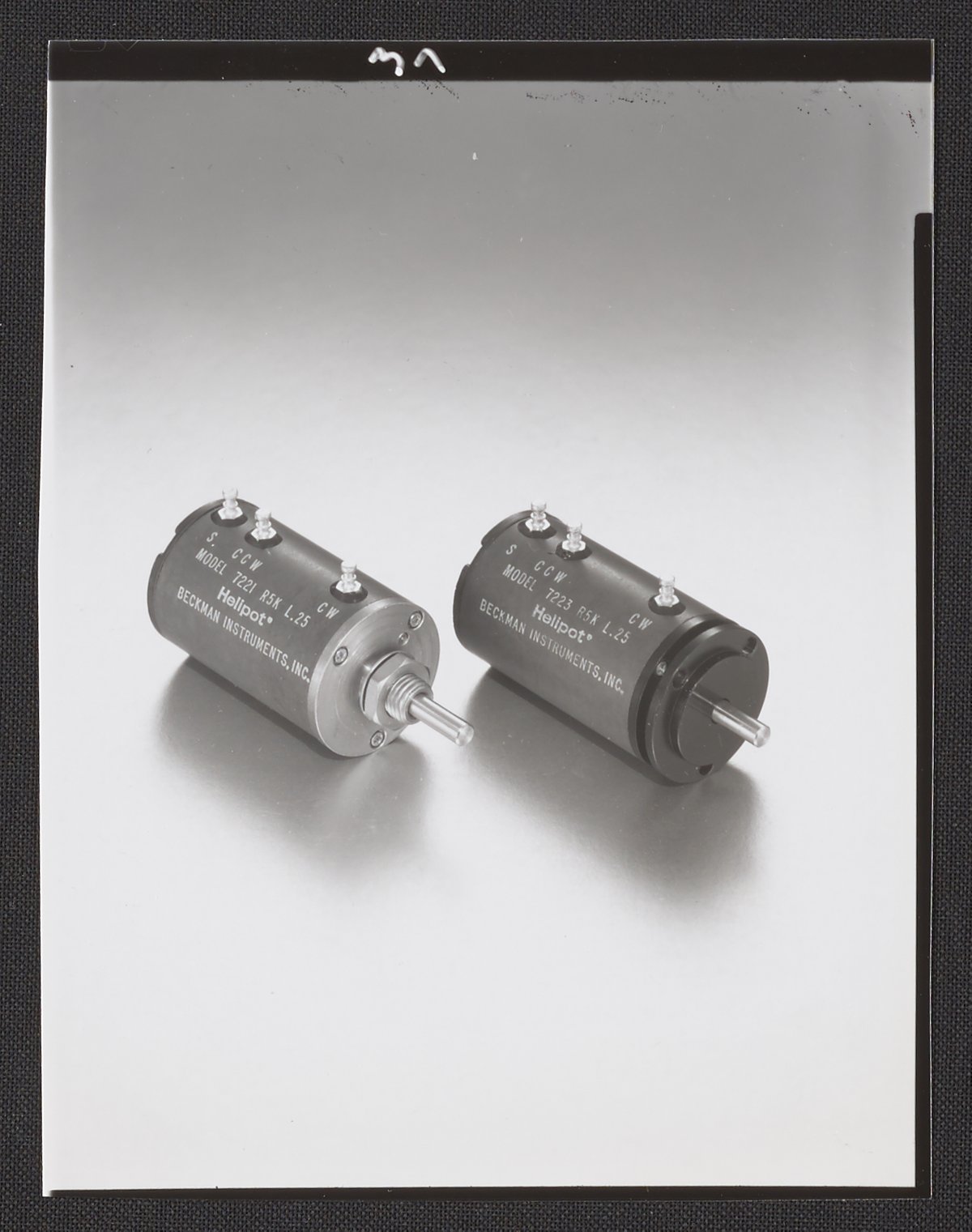Helipot Model 7221 Wirewound Potentiometers - Science History Institute ...